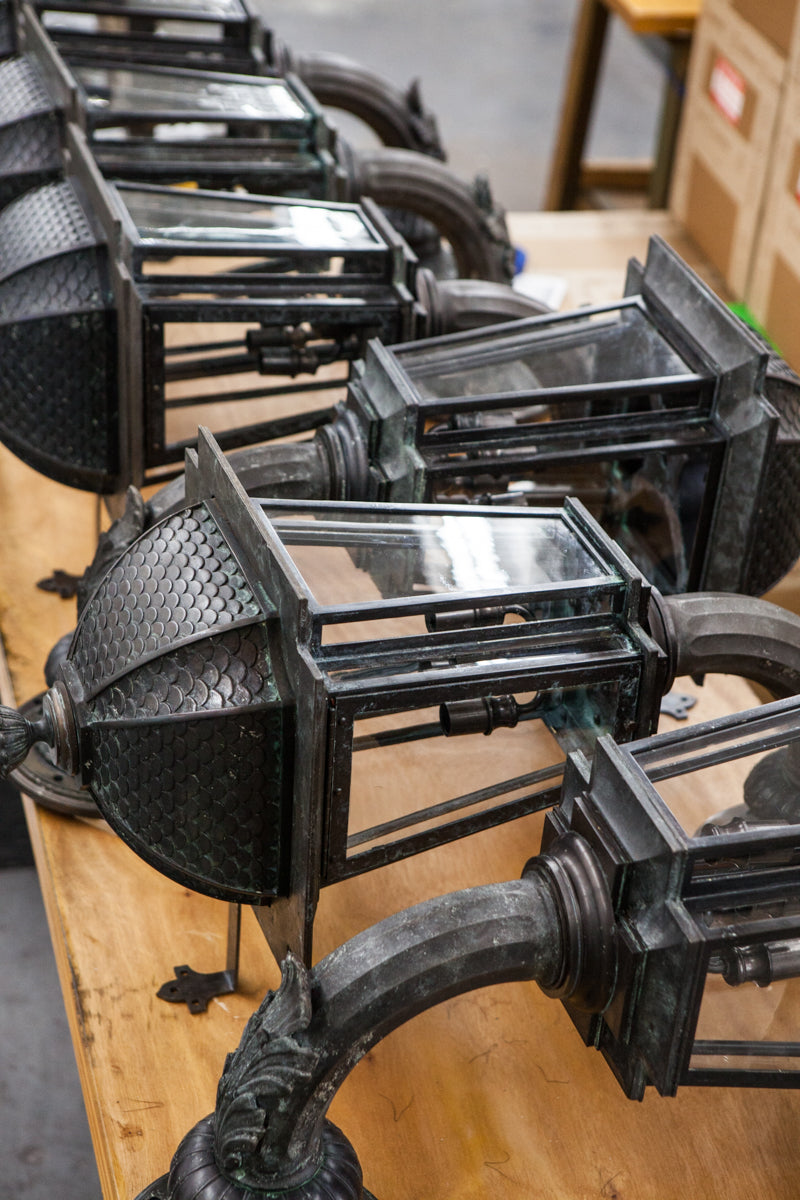 Custom Outdoor Lighting | Luxury Lanterns, Carriage Lights & Wall ...