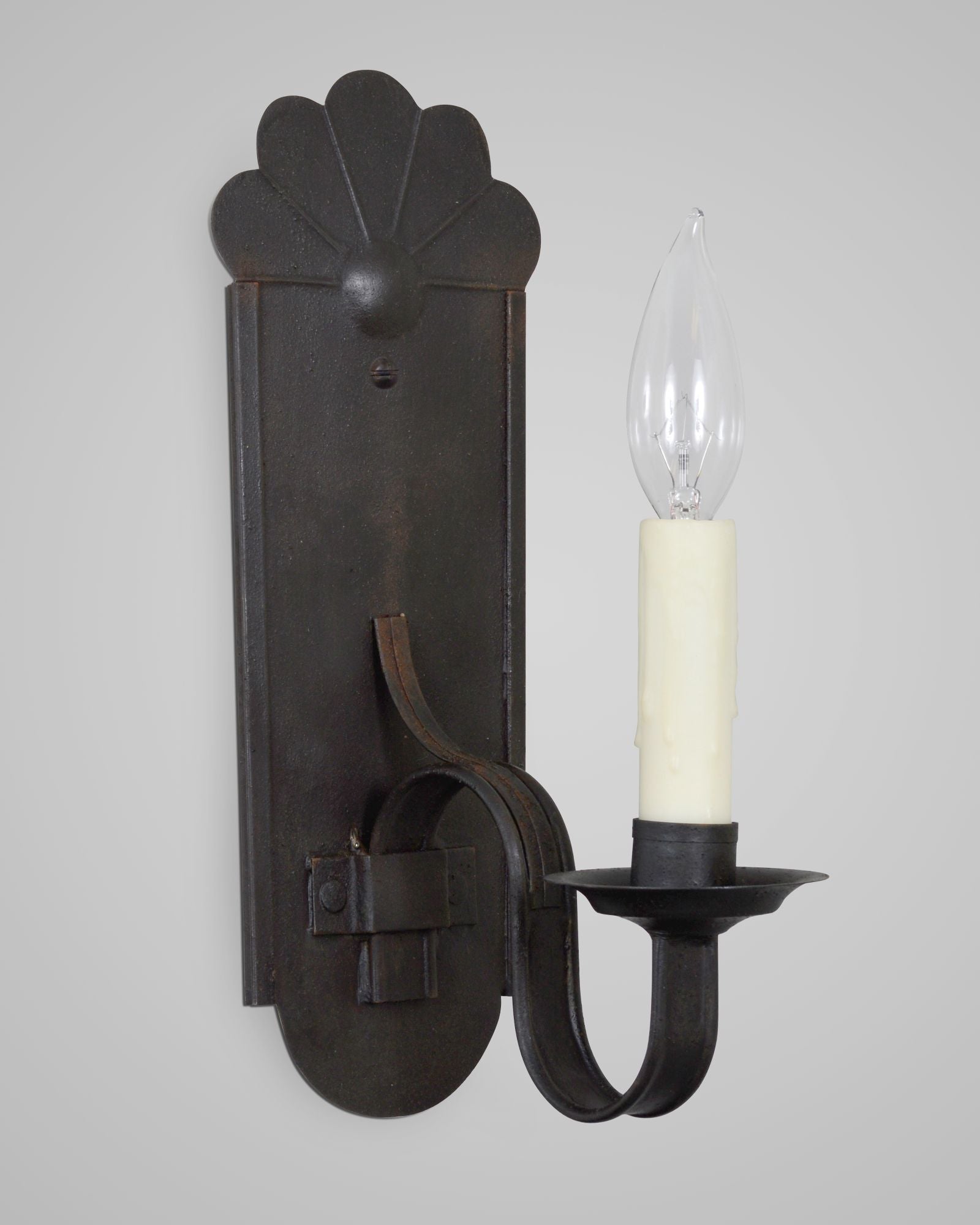 Fan Top Wall Sconce by Scofield Lighting – Remains Lighting Co.